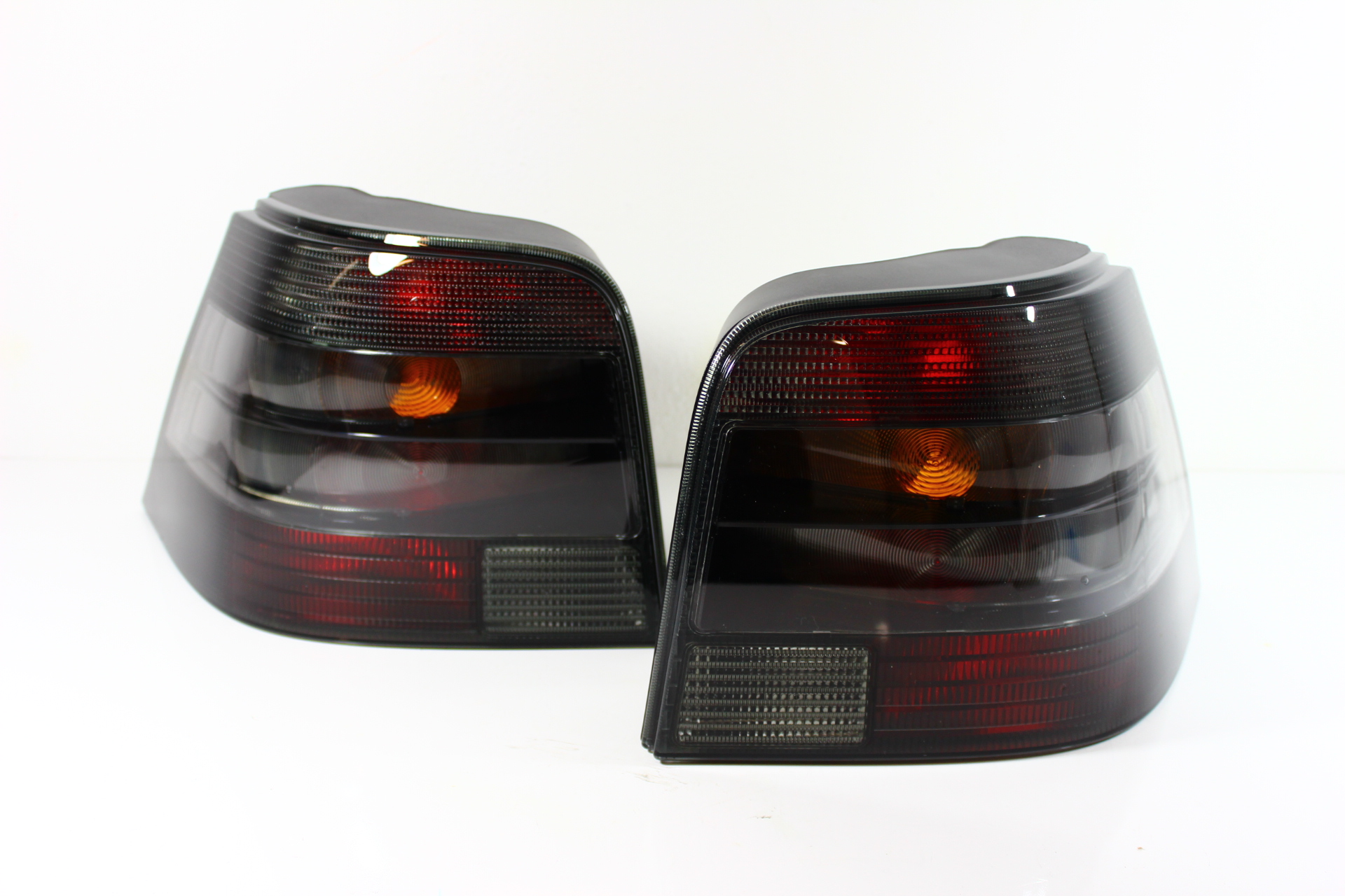 HELLA REAR LIGHTS SET MAGIC COLOUR BLACK VW GOLF 4 IV (9EL 007 720-821 ...